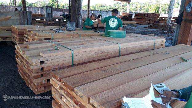 This Brazilian Apitong Will Become Trailer Decking - AdvantageLumber Blog