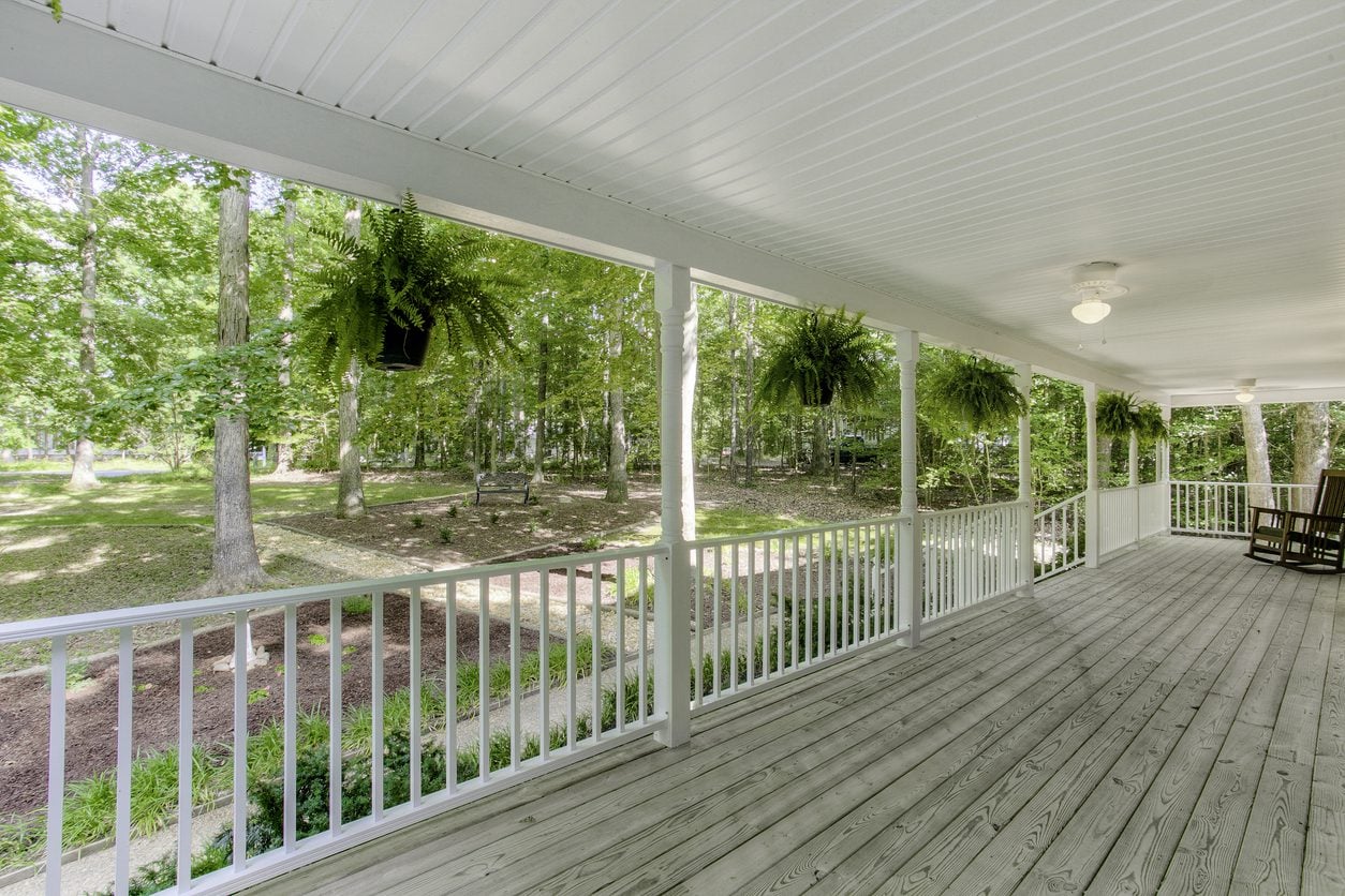 How Thick is 5/4 Decking? - AdvantageLumber Blog